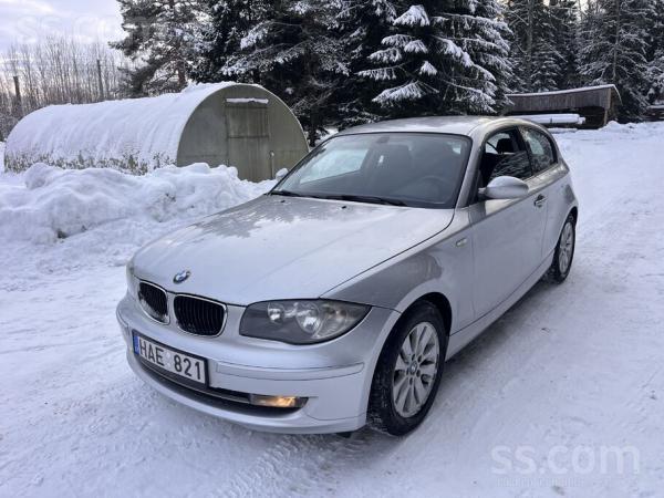 Pelēks BMW 118 2007 Liepāja, ar dzinēja tilpumu 1.80 L un nobraukumu 293 tūkst. km par 2000 €, foto 1 vietnē AUTOMOTO.COM.LV