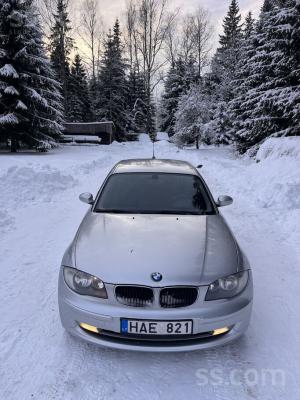 Pelēks BMW 118 2007 Liepāja, ar dzinēja tilpumu 1.80 L un nobraukumu 293 tūkst. km par 2000 €, foto 4 vietnē AUTOMOTO.COM.LV