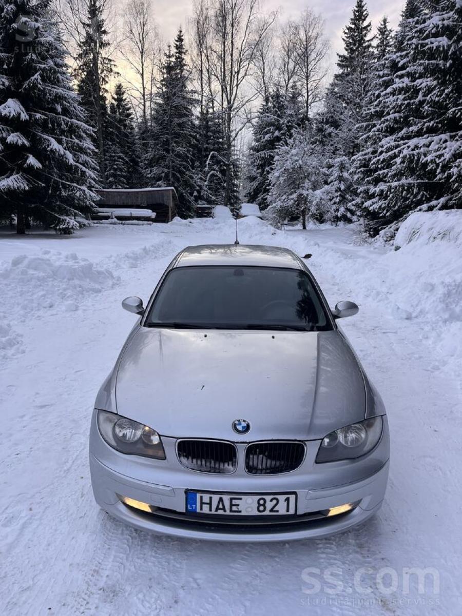Pelēks BMW 118 2007 Liepāja, ar dzinēja tilpumu 1.80 L un nobraukumu 293 tūkst. km par 2000 €, foto 4 vietnē AUTOMOTO.COM.LV