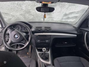 Grey BMW 118 2007 in Kaunas, with an engine capacity of 2.00 L and mileage of 352 thousand km for 1000 €, photo 4 on AUTOMOTO.COM.LV