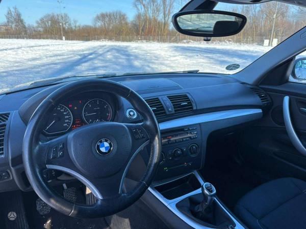 Pelēks BMW 118 2007 Marijampole, ar dzinēja tilpumu 2.00 L un nobraukumu 212 tūkst. km par 2350 €, foto 6 vietnē AUTOMOTO.COM.LV