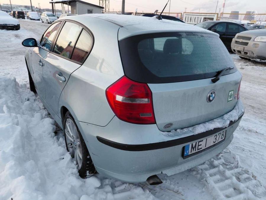 Grey BMW 118 2007 in Vilnius, with an engine capacity of 2.00 L and mileage of 270 thousand km for 1950 €, photo 5 on AUTOMOTO.COM.LV