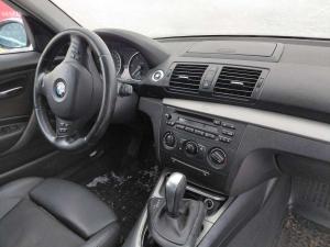 Grey BMW 118 2007 in Vilnius, with an engine capacity of 2.00 L and mileage of 270 thousand km for 1950 €, photo 7 on AUTOMOTO.COM.LV
