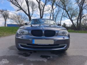Pelēks BMW 118 2007 Marijampole, ar dzinēja tilpumu 2.00 L un nobraukumu 263 tūkst. km par 2399 €, foto 7 vietnē AUTOMOTO.COM.LV