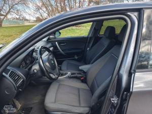 Pelēks BMW 118 2007 Marijampole, ar dzinēja tilpumu 2.00 L un nobraukumu 263 tūkst. km par 2399 €, foto 14 vietnē AUTOMOTO.COM.LV