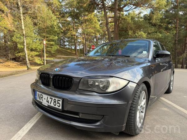 Pelēks BMW 118 2007 Liepāja, ar dzinēja tilpumu 2.00 L un nobraukumu 297 tūkst. km par 3150 €, foto 1 vietnē AUTOMOTO.COM.LV