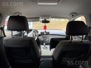Pelēks BMW 118 2007 Liepāja, ar dzinēja tilpumu 2.00 L un nobraukumu 297 tūkst. km par 3150 €, foto 5 vietnē AUTOMOTO.COM.LV