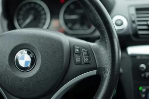 Pelēks BMW 118 2007 Liepāja, ar dzinēja tilpumu 2.00 L un nobraukumu 171 tūkst. km par 5850 €, foto 20 vietnē AUTOMOTO.COM.LV