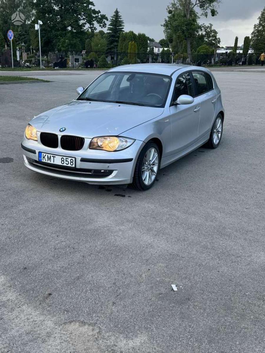 Pelēks BMW 118 2007 Kauņa, ar dzinēja tilpumu 0.00 L un nobraukumu 354 tūkst. km par 2700 €, foto 1 vietnē AUTOMOTO.COM.LV