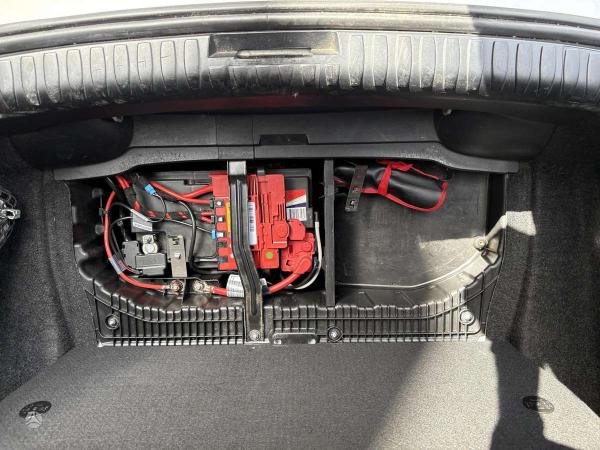Pelēks BMW 118 2007 Kauņa, ar dzinēja tilpumu 2.00 L un nobraukumu 246 tūkst. km par 2700 €, foto 7 vietnē AUTOMOTO.COM.LV