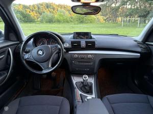 Grey BMW 118 2007 in Kaunas, with an engine capacity of 2.00 L and mileage of 246 thousand km for 2700 €, photo 9 on AUTOMOTO.COM.LV