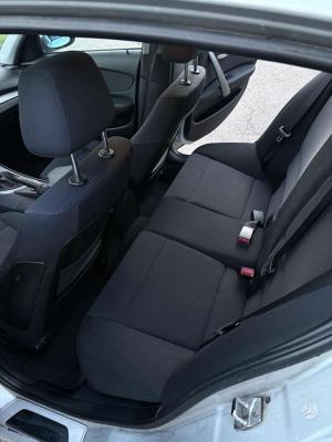 Grey BMW 118 2007 in Kaunas, with an engine capacity of 2.00 L and mileage of 246 thousand km for 2700 €, photo 13 on AUTOMOTO.COM.LV