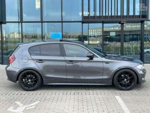 Grey BMW 118 2007 in Vilnius, with an engine capacity of 2.00 L and mileage of 280 thousand km for 4200 €, photo 3 on AUTOMOTO.COM.LV