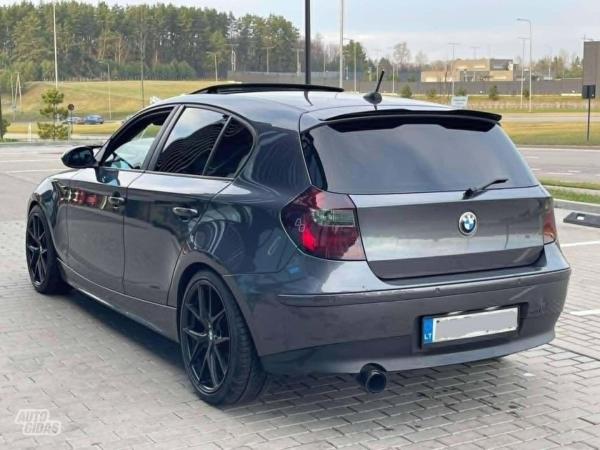 Pelēks BMW 118 2007 Viļņa, ar dzinēja tilpumu 2.00 L un nobraukumu 280 tūkst. km par 4200 €, foto 3 vietnē AUTOMOTO.COM.LV