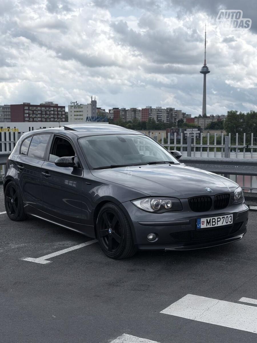 Grey BMW 118 2007 in Vilnius, with an engine capacity of 2.00 L and mileage of 280 thousand km for 4200 €, photo 7 on AUTOMOTO.COM.LV