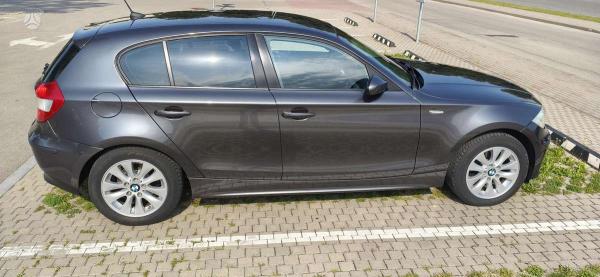 Pelēks BMW 118 2007 Vilkaviškis, ar dzinēja tilpumu 2.00 L un nobraukumu 192 tūkst. km par 4100 €, foto 7 vietnē AUTOMOTO.COM.LV