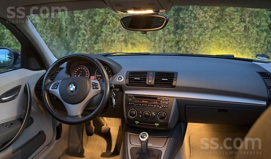 Grey BMW 118 2007 in Riga, with an engine capacity of 2.00 L and mileage of 232 thousand km for 2985 €, photo 9 on AUTOMOTO.COM.LV