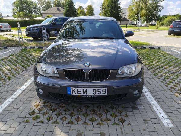 БМВ 118 2007 в Вилкавишкис на AUTOMOTO.COM.LV Серый БМВ 118 2007 в Вилкавишкис, объемом двигателя 2.00 л и пробегом 192 тыс. км за 3600 €, фото 1 на AUTOMOTO.COM.LV