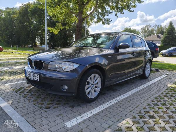 БМВ 118 2007 в Вилкавишкис на AUTOMOTO.COM.LV Серый БМВ 118 2007 в Вилкавишкис, объемом двигателя 2.00 л и пробегом 192 тыс. км за 3600 €, фото 3 на AUTOMOTO.COM.LV