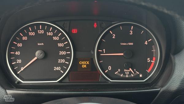 Pelēks BMW 118 2008 Viļņa, ar dzinēja tilpumu 2.00 L un nobraukumu 440 tūkst. km par 2500 €, foto 11 vietnē AUTOMOTO.COM.LV