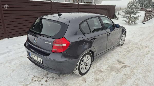 Pelēks BMW 118 2008 Kauņa, ar dzinēja tilpumu 2.00 L un nobraukumu 257 tūkst. km par 2000 €, foto 2 vietnē AUTOMOTO.COM.LV