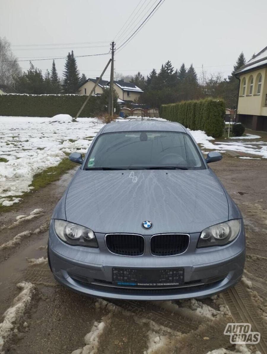 Grey BMW 118 2008 in Marijampole, with an engine capacity of 2.00 L and mileage of 107 thousand km for 2999 €, photo 2 on AUTOMOTO.COM.LV