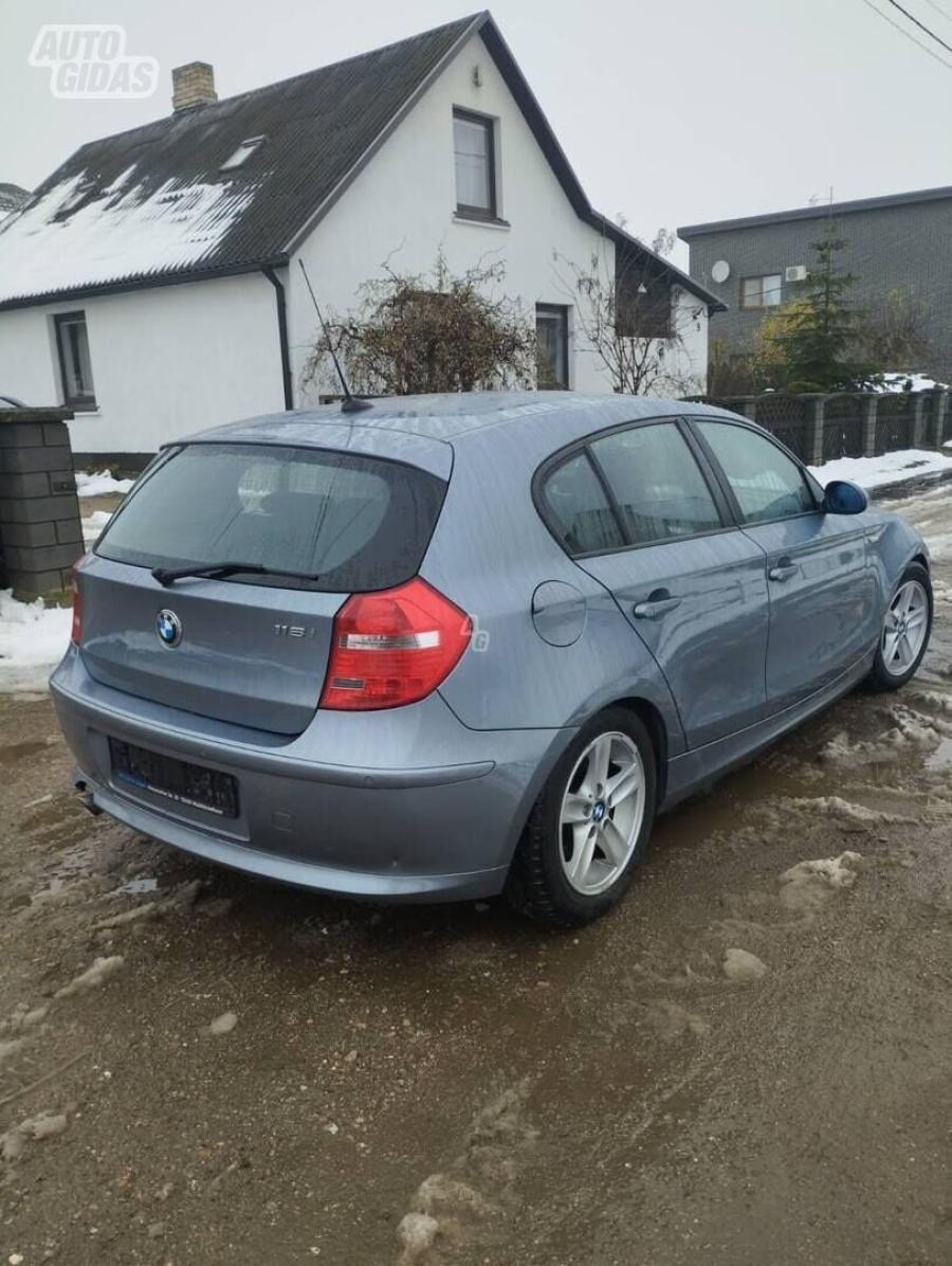 Grey BMW 118 2008 in Marijampole, with an engine capacity of 2.00 L and mileage of 107 thousand km for 2999 €, photo 3 on AUTOMOTO.COM.LV