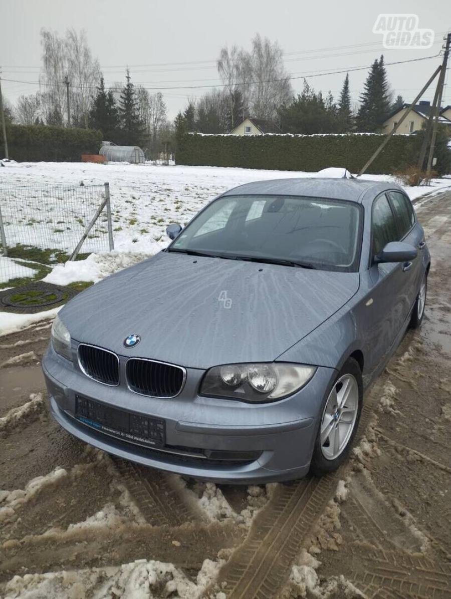 Grey BMW 118 2008 in Marijampole, with an engine capacity of 2.00 L and mileage of 107 thousand km for 2999 €, photo 4 on AUTOMOTO.COM.LV