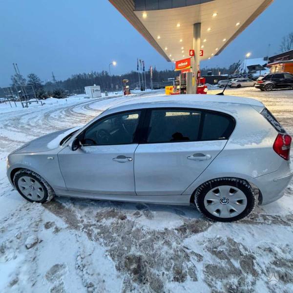 Pelēks BMW 118 2008 Kauņa, ar dzinēja tilpumu 2.00 L un nobraukumu 252 tūkst. km par 3000 €, foto 4 vietnē AUTOMOTO.COM.LV