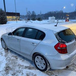 Grey BMW 118 2008 in Kaunas, with an engine capacity of 2.00 L and mileage of 252 thousand km for 3000 €, photo 5 on AUTOMOTO.COM.LV