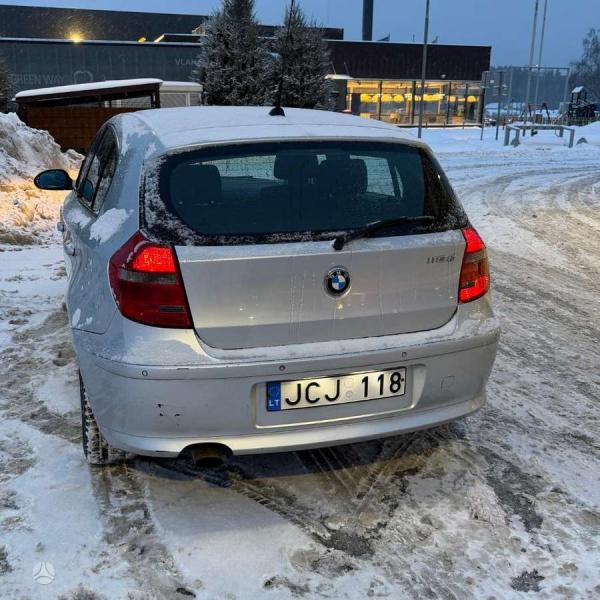 Pelēks BMW 118 2008 Kauņa, ar dzinēja tilpumu 2.00 L un nobraukumu 252 tūkst. km par 3000 €, foto 6 vietnē AUTOMOTO.COM.LV