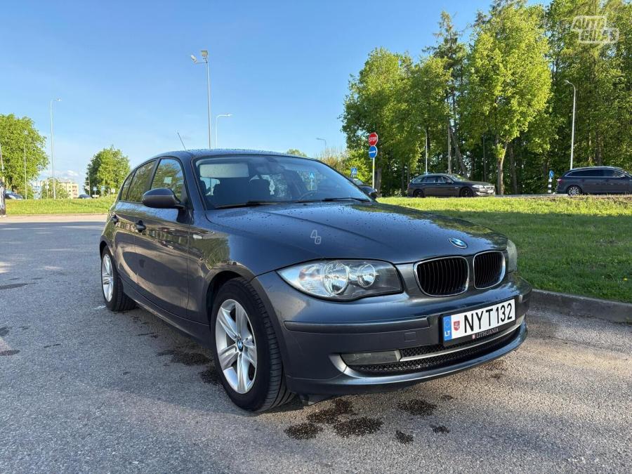 Grey BMW 118 2008 in Marijampole, with an engine capacity of 2.00 L and mileage of 273 thousand km for 3350 €, photo 1 on AUTOMOTO.COM.LV