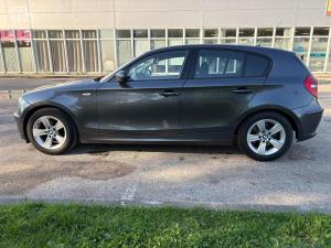 Grey BMW 118 2008 in Marijampole, with an engine capacity of 2.00 L and mileage of 273 thousand km for 3350 €, photo 7 on AUTOMOTO.COM.LV