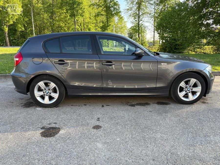 Grey BMW 118 2008 in Marijampole, with an engine capacity of 2.00 L and mileage of 273 thousand km for 2999 €, photo 4 on AUTOMOTO.COM.LV