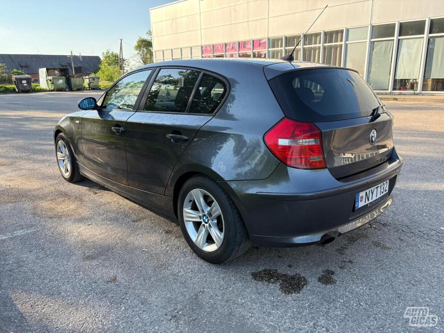 Grey BMW 118 2008 in Marijampole, with an engine capacity of 2.00 L and mileage of 273 thousand km for 2999 €, photo 7 on AUTOMOTO.COM.LV