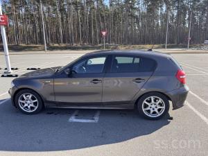 Grey BMW 118 2008 in Riga, with an engine capacity of 2.00 L and mileage of 274 thousand km for 2400 €, photo  on AUTOMOTO.COM.LV