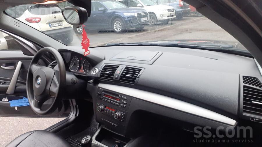 Pelēks BMW 118 2008 Rīga, ar dzinēja tilpumu 2.00 L un nobraukumu 286 tūkst. km par 2550 €, foto 9 vietnē AUTOMOTO.COM.LV