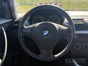 Grey BMW 118 2008 in Liepaja, with an engine capacity of 2.00 L and mileage of 283 thousand km for 3800 €, photo 18 on AUTOMOTO.COM.LV