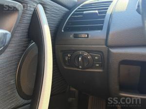 Grey BMW 118 2008 in Liepaja, with an engine capacity of 2.00 L and mileage of 283 thousand km for 3800 €, photo 21 on AUTOMOTO.COM.LV