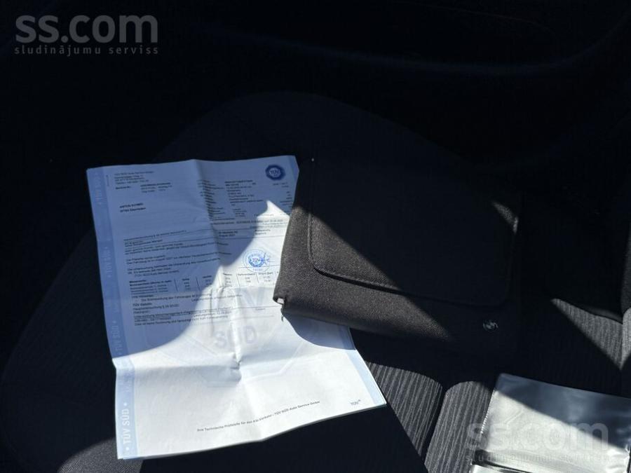 Grey BMW 118 2008 in Liepaja, with an engine capacity of 2.00 L and mileage of 283 thousand km for 3800 €, photo 24 on AUTOMOTO.COM.LV