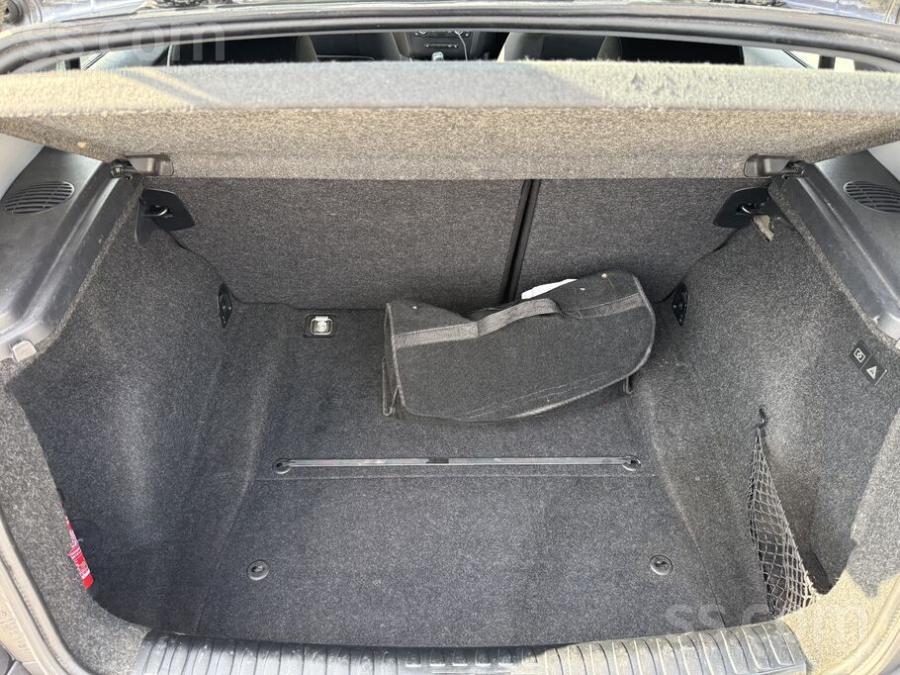 Pelēks BMW 118 2008 Rīga, ar dzinēja tilpumu 2.00 L un nobraukumu 219 tūkst. km par 1500 €, foto 8 vietnē AUTOMOTO.COM.LV