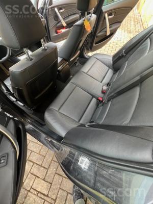 Grey BMW 118 2008 in Cesis, with an engine capacity of 2.00 L and mileage of 268 thousand km for 4290 €, photo 8 on AUTOMOTO.COM.LV