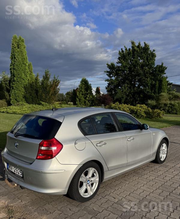 Grey BMW 118 2008 in Riga, with an engine capacity of 2.00 L and mileage of 410 thousand km for 3000 €, photo 4 on AUTOMOTO.COM.LV
