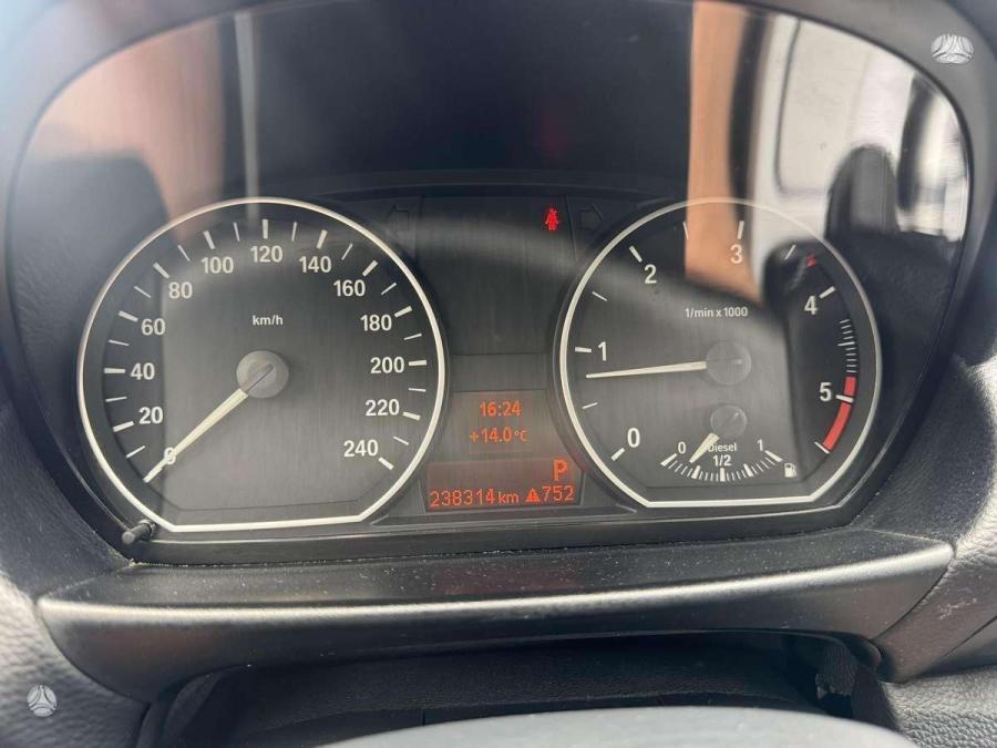 Pelēks BMW 118 2008 Kauņa, ar dzinēja tilpumu 2.00 L un nobraukumu 230 tūkst. km par 3999 €, foto 13 vietnē AUTOMOTO.COM.LV