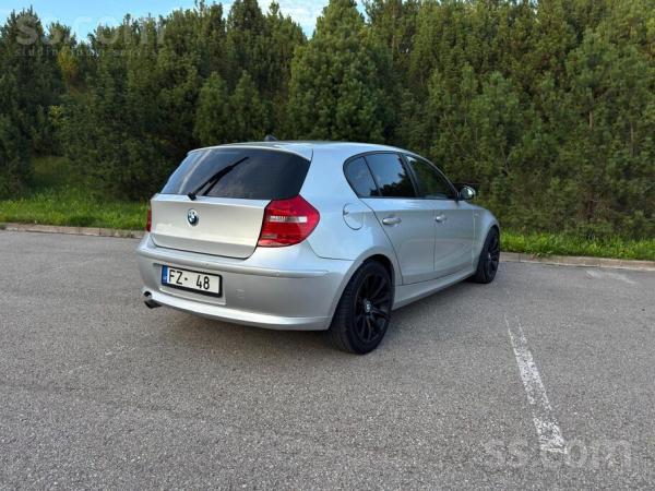 Pelēks BMW 118 2008 Talsi, ar dzinēja tilpumu 2.00 L un nobraukumu 266 tūkst. km par 3200 €, foto 4 vietnē AUTOMOTO.COM.LV