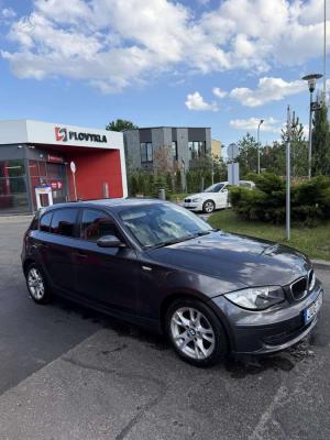 Grey BMW 118 2008 in Vilnius, with an engine capacity of 0.00 L and mileage of 244 thousand km for 2750 €, photo 3 on AUTOMOTO.COM.LV