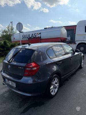 Grey BMW 118 2008 in Vilnius, with an engine capacity of 0.00 L and mileage of 244 thousand km for 2750 €, photo 4 on AUTOMOTO.COM.LV