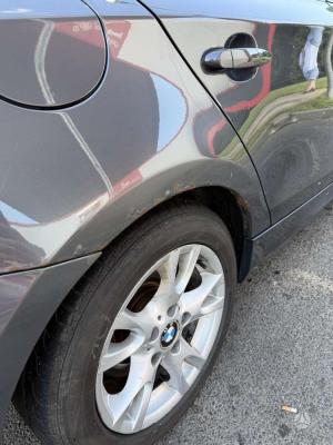 Grey BMW 118 2008 in Vilnius, with an engine capacity of 0.00 L and mileage of 244 thousand km for 2750 €, photo 14 on AUTOMOTO.COM.LV