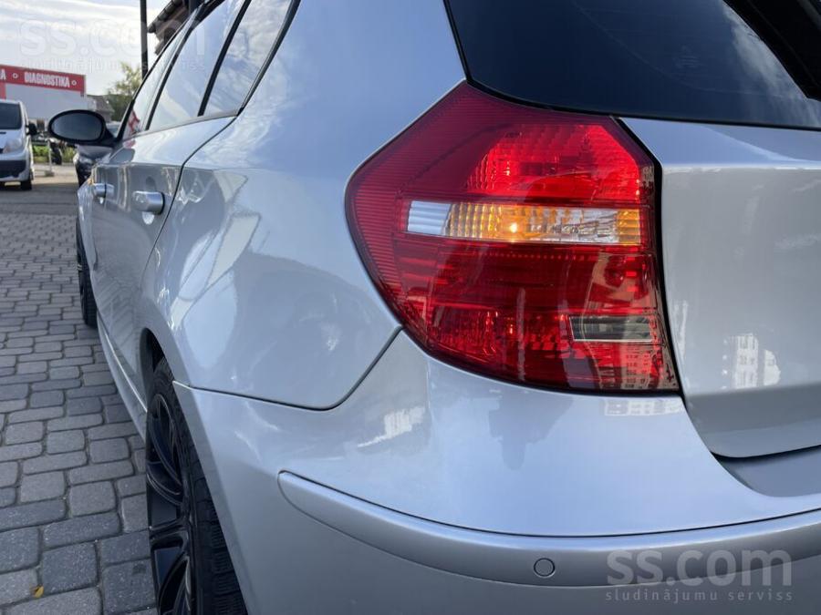 Grey BMW 118 2008 in Talsi, with an engine capacity of 2.00 L and mileage of 265 thousand km for 3200 €, photo 22 on AUTOMOTO.COM.LV