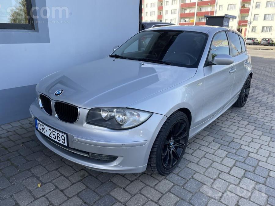 Grey BMW 118 2008 in Talsi, with an engine capacity of 2.00 L and mileage of 265 thousand km for 3200 €, photo 26 on AUTOMOTO.COM.LV